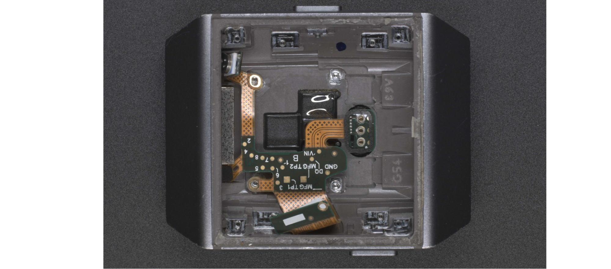 Change Notice: Fitbit Ionic Teardown - Instrumental